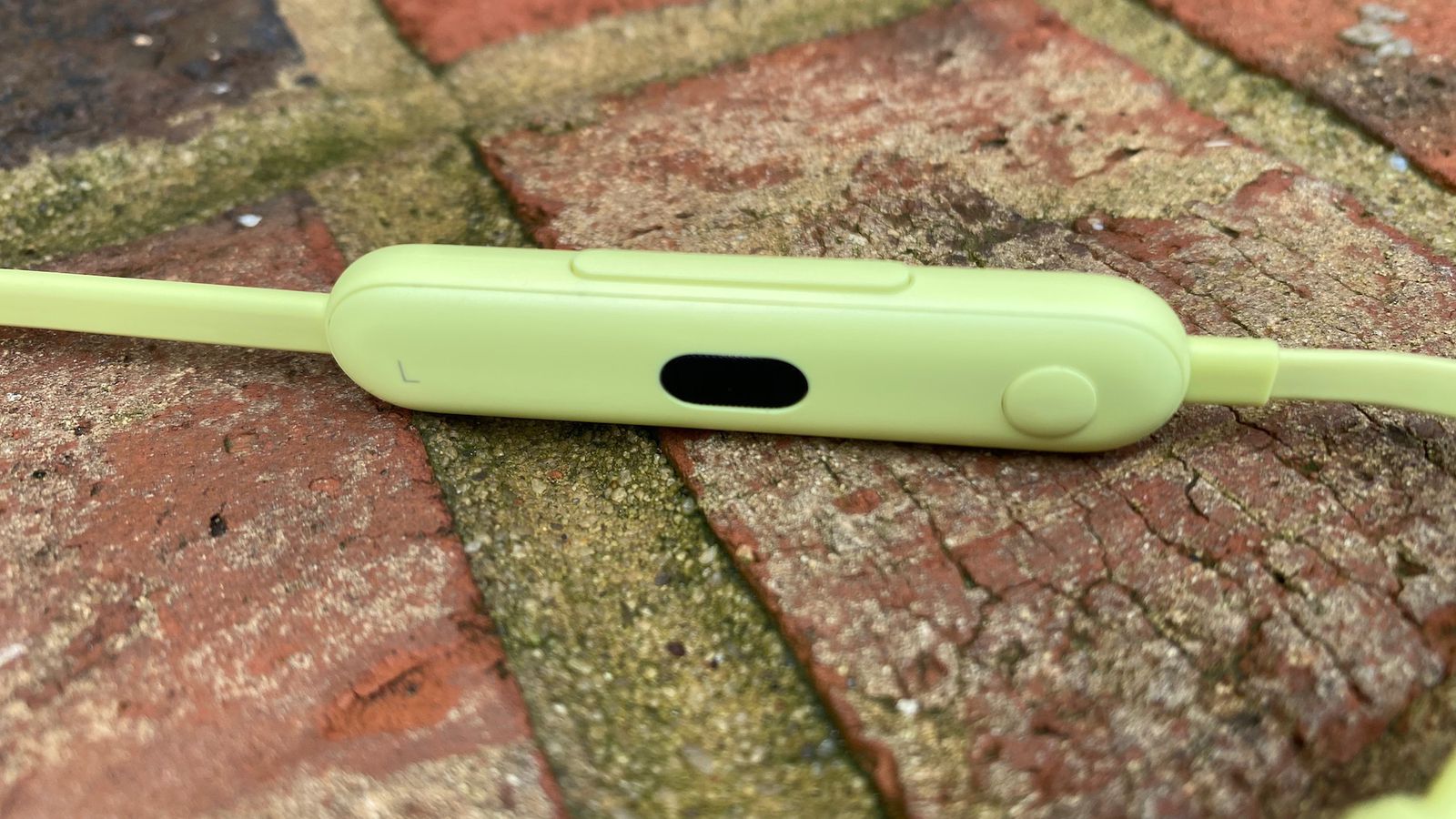 Beats Flex Review - MacRumors