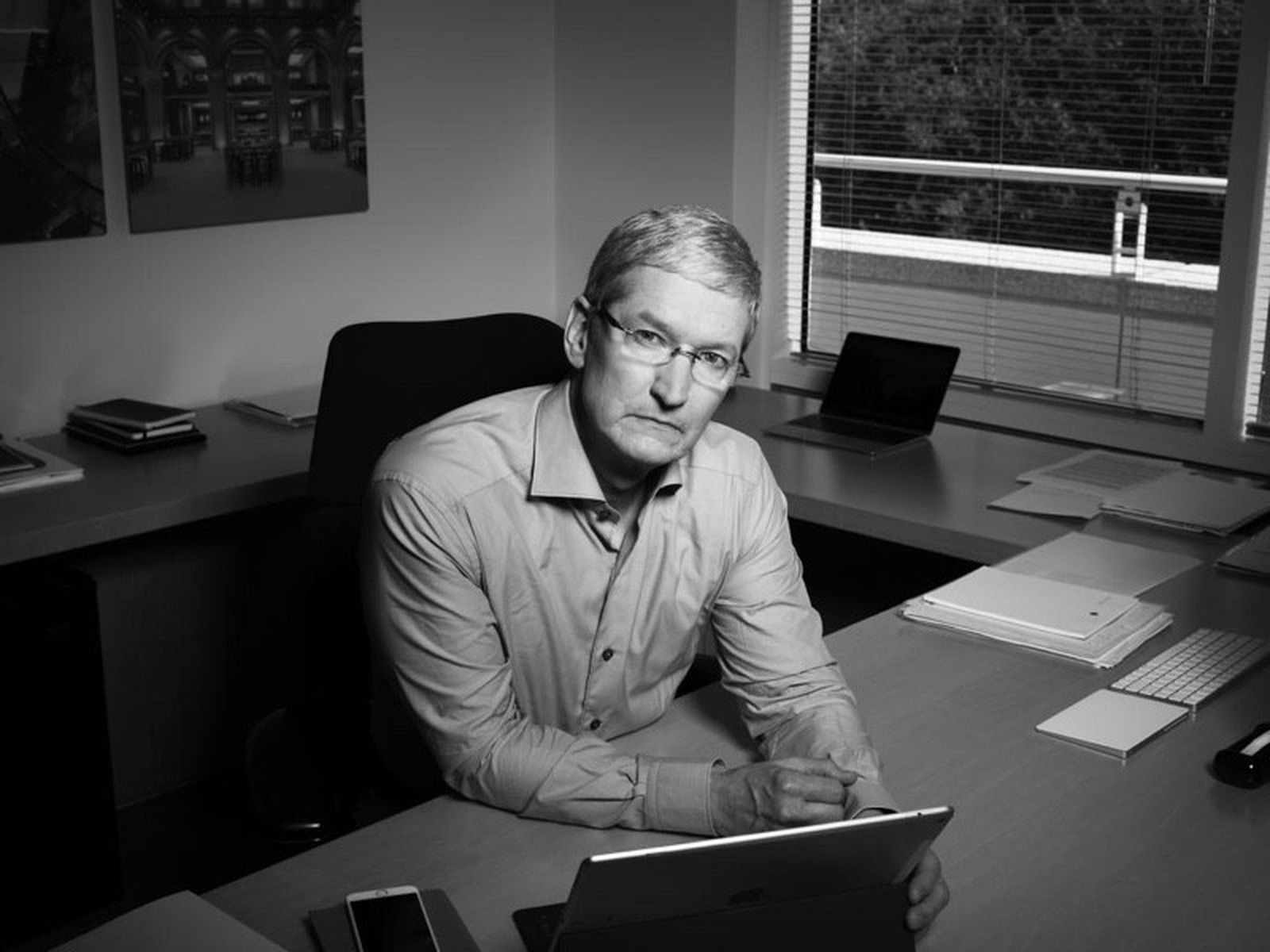 Apple CEO Tim Cook Named to TIME's Annual List of 100 Most Influential ...