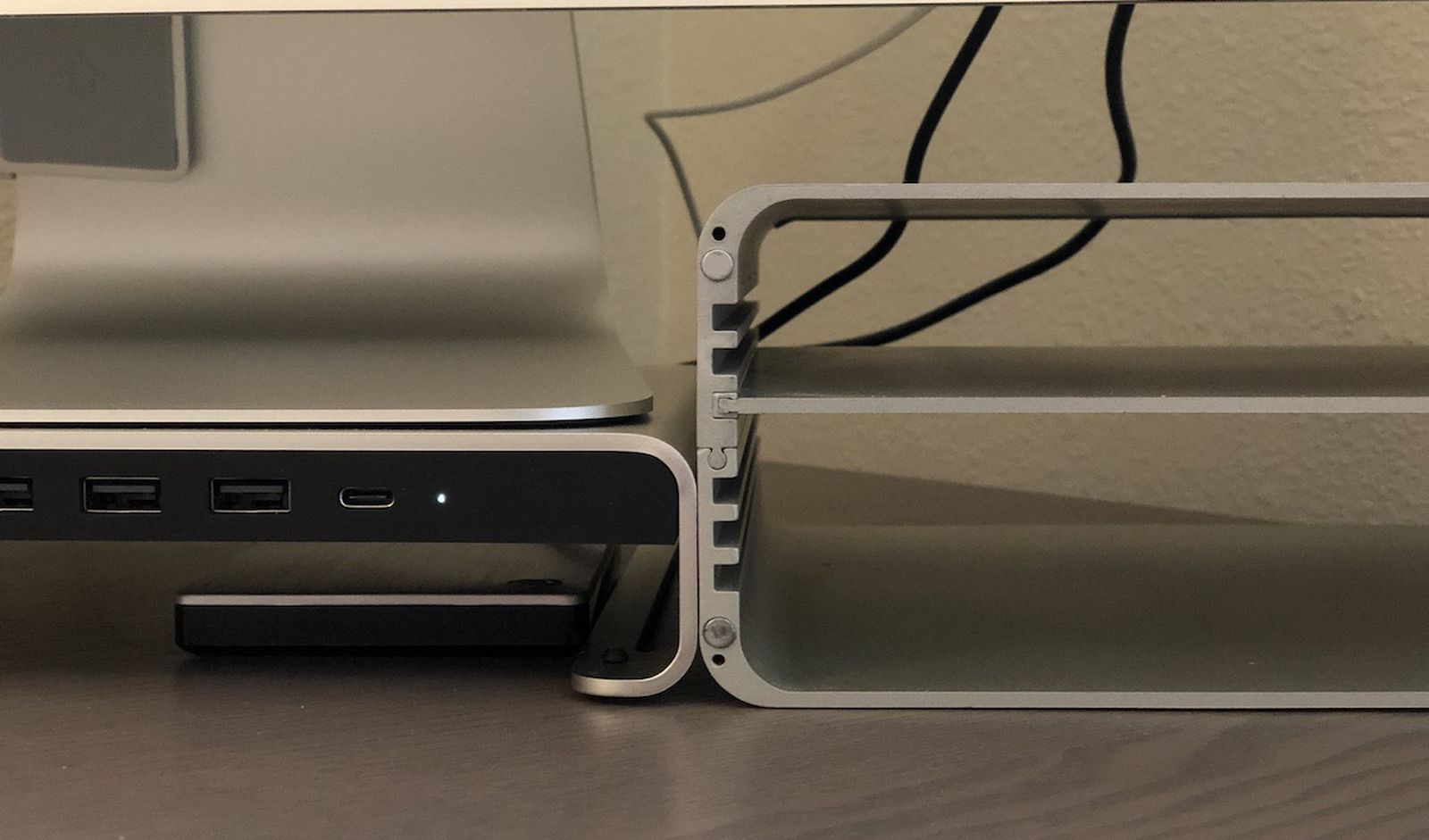 Review: Satechi's Type-C Stand for iMac Offers Easy Access to USB Ports ...