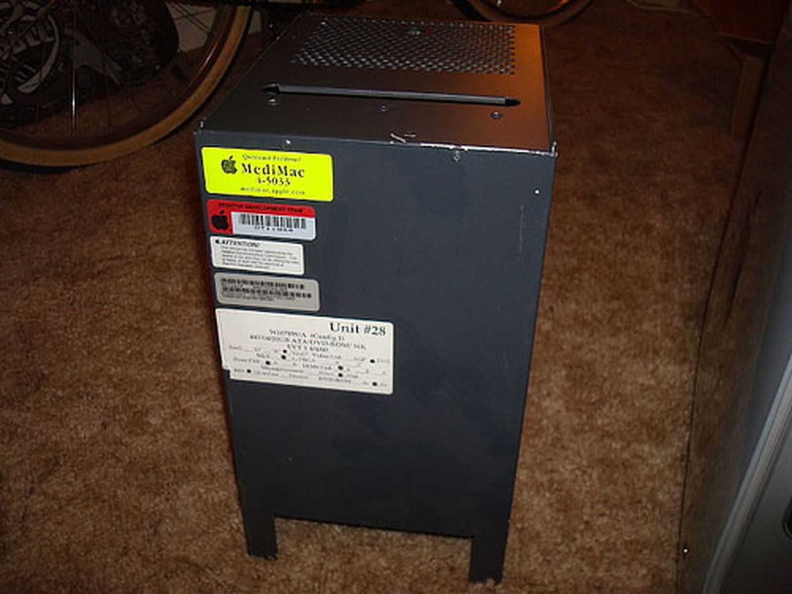 Historic Apple Prototypes: Apple Mouse, Cube, Mac Tablet - MacRumors