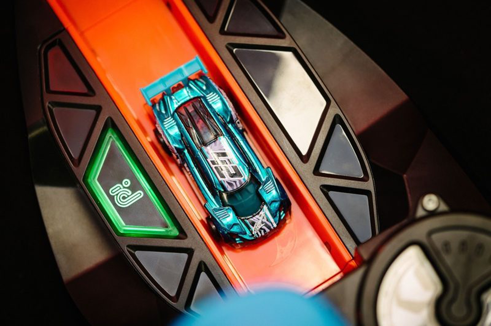 Mattel Launches New Hot Wheels 'id' Smart Track Kit and NFC Cars ...