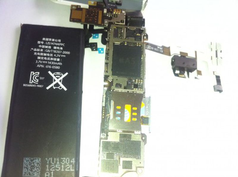 New Photo Confirms Partially Assembled iPhone 4S - MacRumors