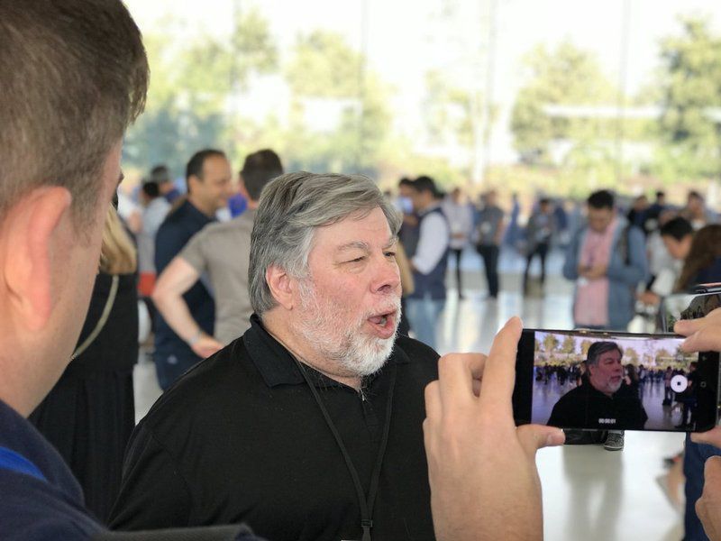 Live Coverage of Apple's iPhone X Event at Steve Jobs Theater - MacRumors
