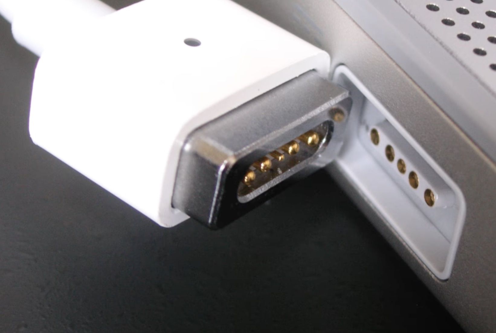 MagSafe is Coming Back to the Mac: A Look Back at Apple's Original ...