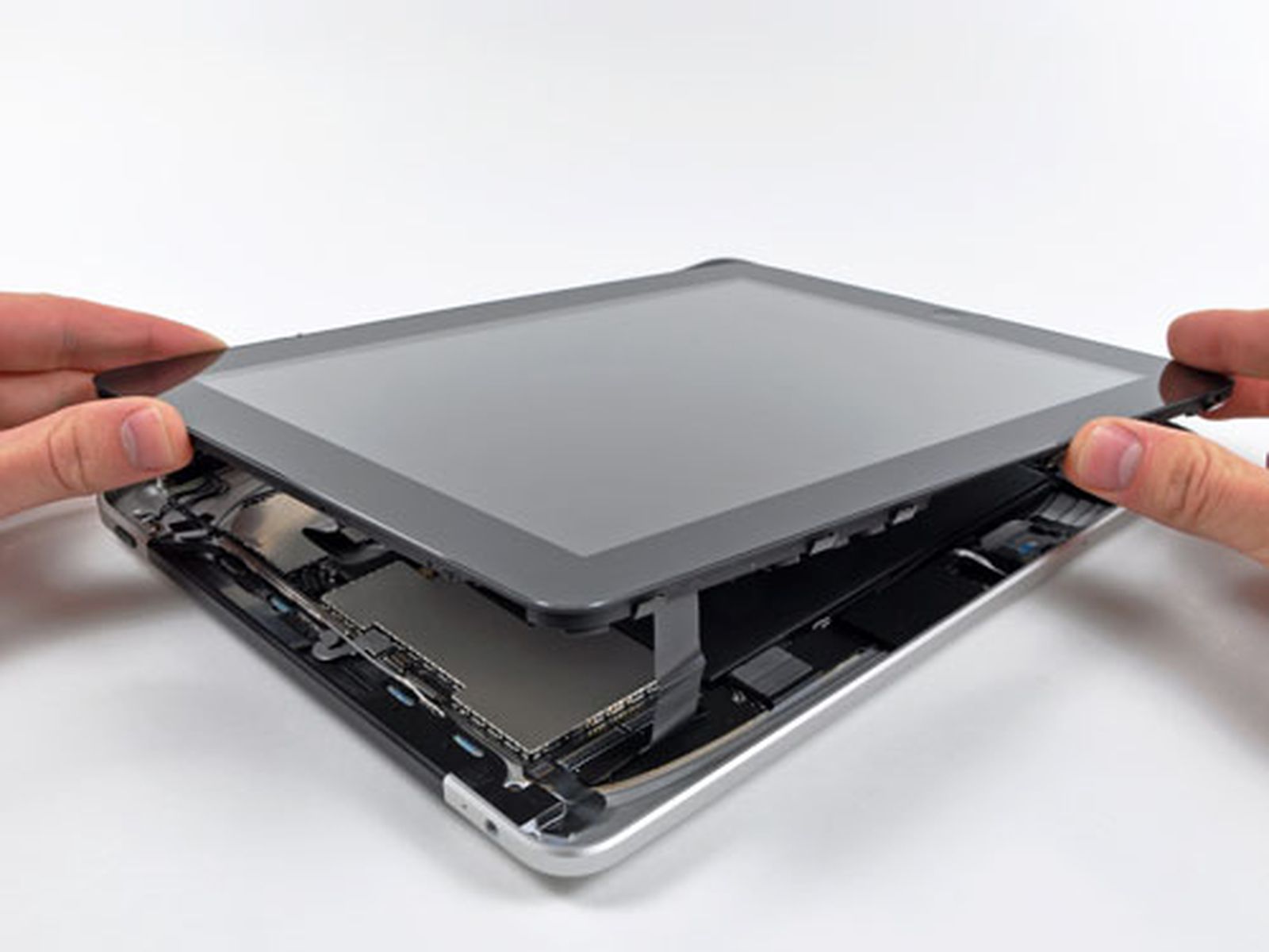 iPad 3G Disassembly, 3G Video Streaming and GPS Improvements - MacRumors
