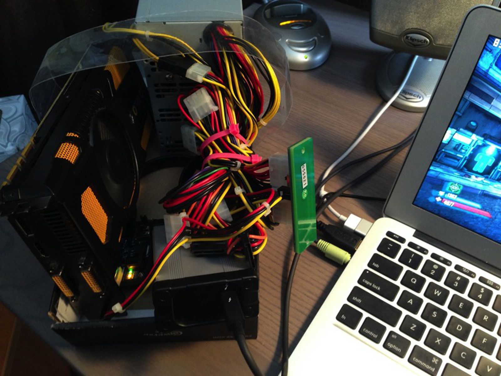 11" MacBook Air Owner Connects High-End Graphics Card With Complex ...