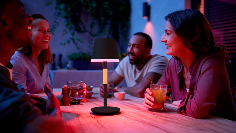 Philips Hue Line Gains New Wall Light, Pendant Cord and More - MacRumors