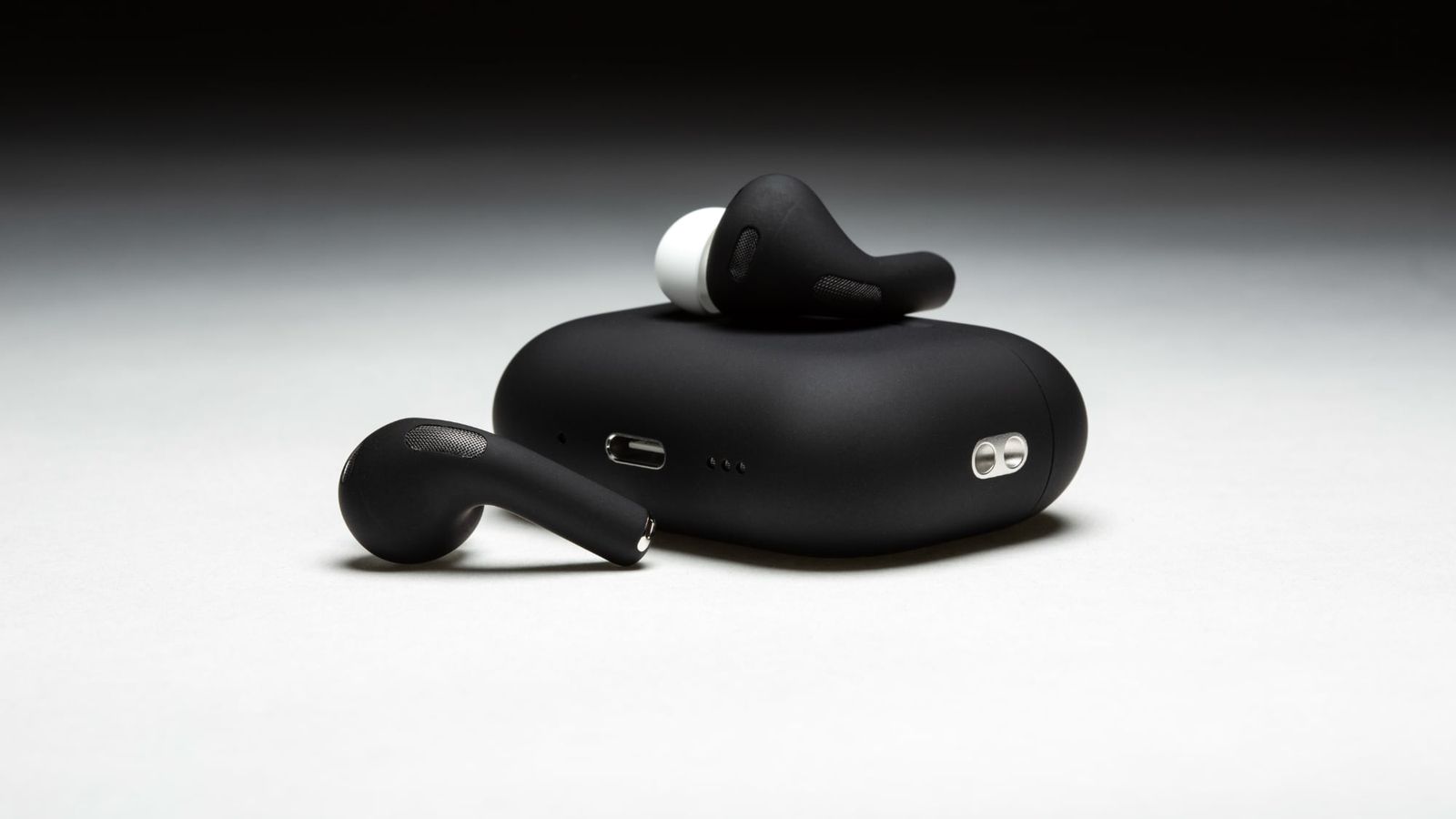 MacRumors Giveaway: Win Custom-Colored AirPods Pro 3 From ColorWare ...