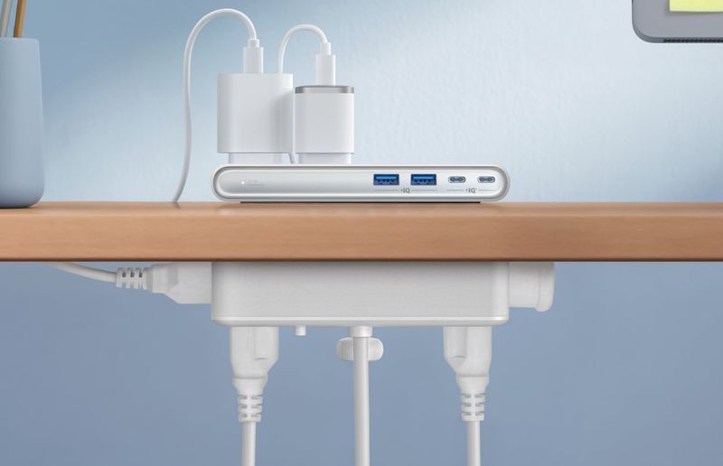 Anker's $70 Nano Power Strip Clamps to Your Desk for Easy Access to 10 ...
