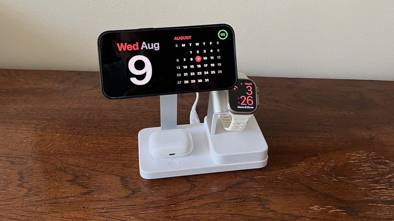 Make Your iPhone's StandBy Mode Come On and Stay On - MacRumors