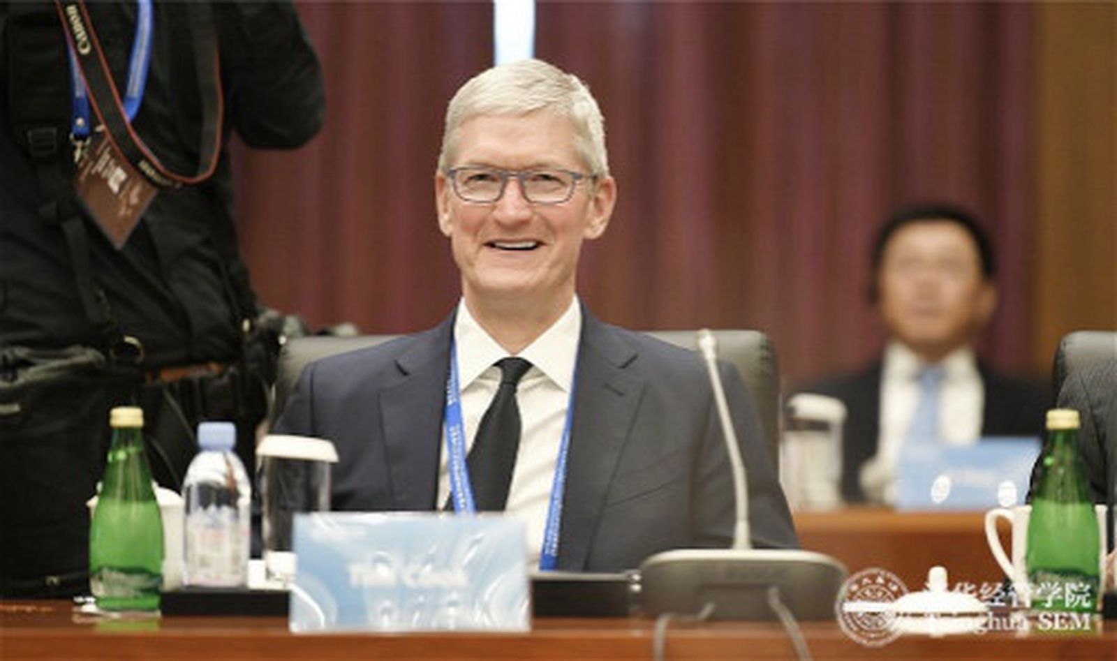 Apple CEO Tim Cook Named Board Chairman of Tsinghua University's School ...