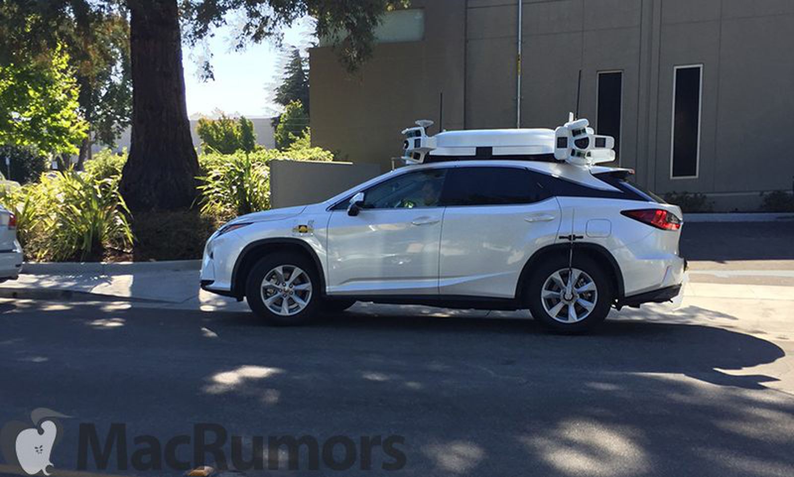 New Apple SUVs With Expansive Autonomous Driving LIDAR Setup Spotted on ...