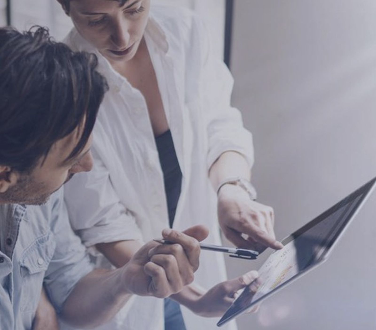 Apple and GE Partner to Bring Powerful Industrial Apps to iPhone and ...