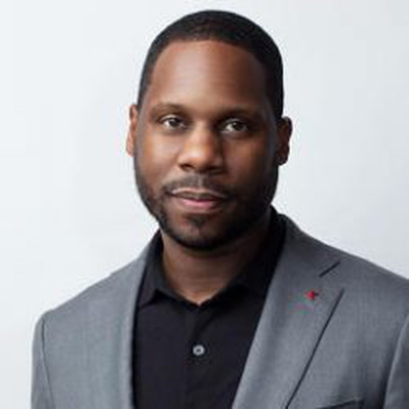 Beats By Dre Chief Marketing Officer Omar Johnson Leaving Company Next ...
