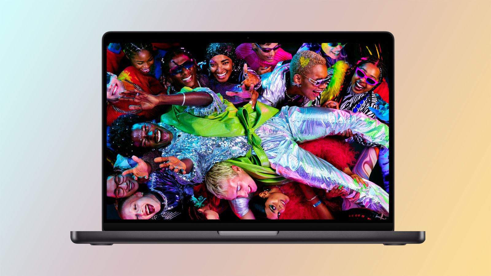 Apple's 2026 MacBook Pro Available for Record Low Price This Weekend ...