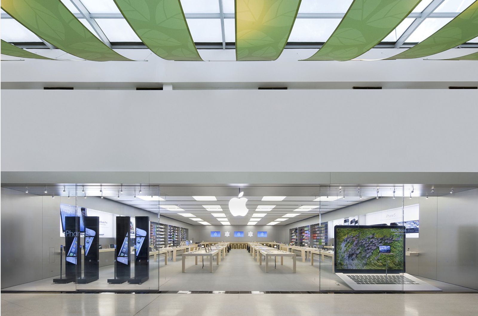 Apple Recloses Eight Stores in Maryland, Missouri, Virginia, and ...