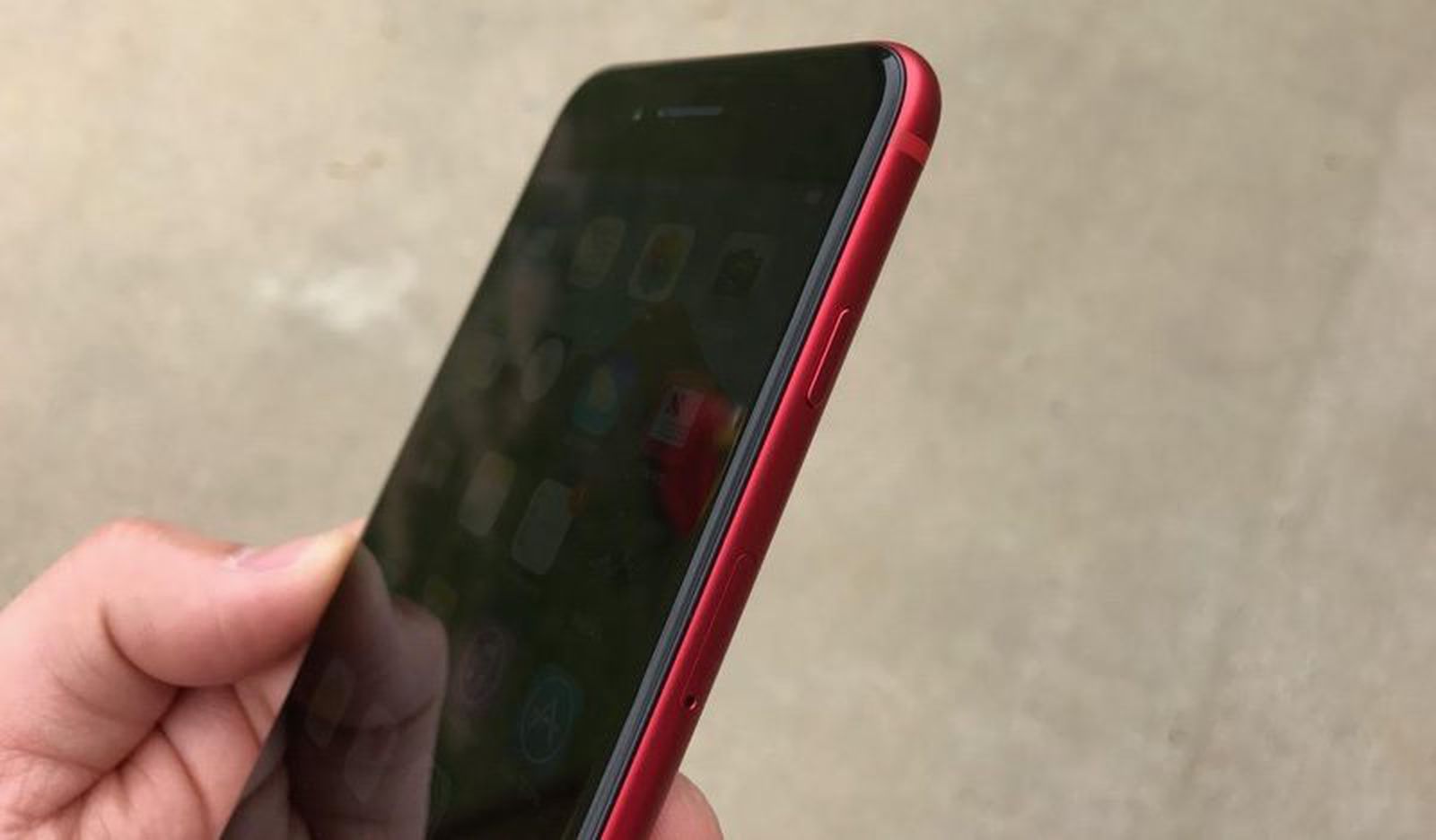 (PRODUCT)RED iPhone 7 Plus Gets Black Front in New Part Swap Video ...