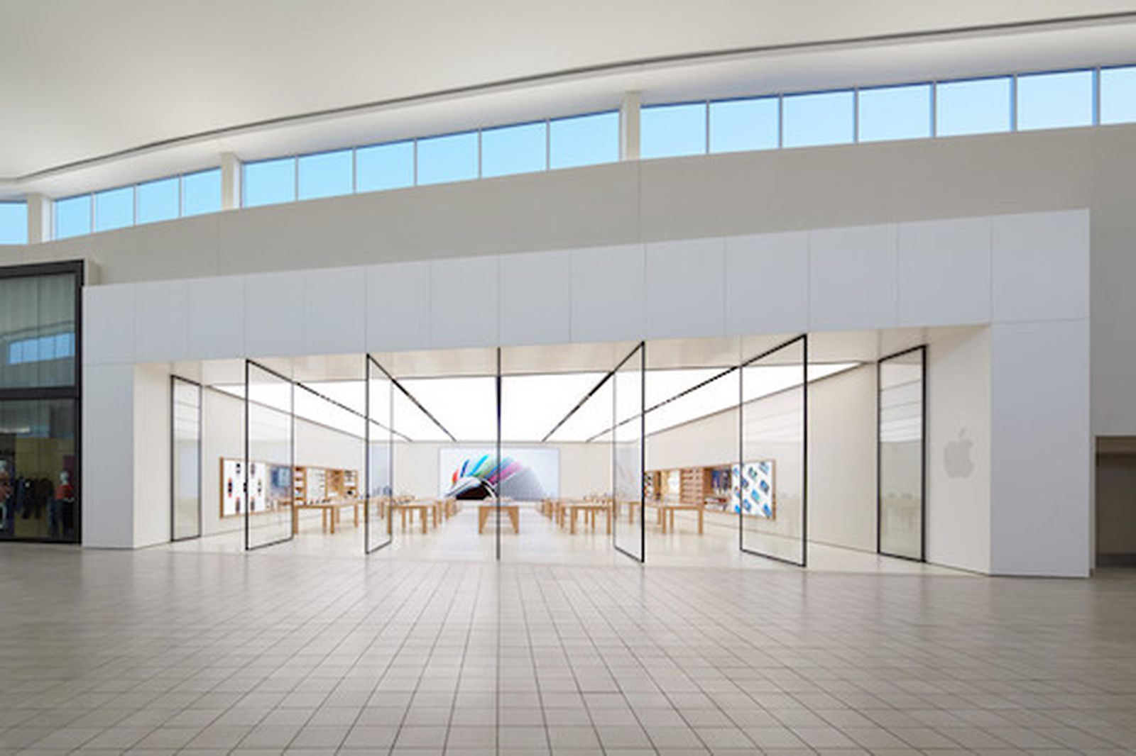 Four Apple Stores to Reopen in Time for iPhone 7 Launch - MacRumors