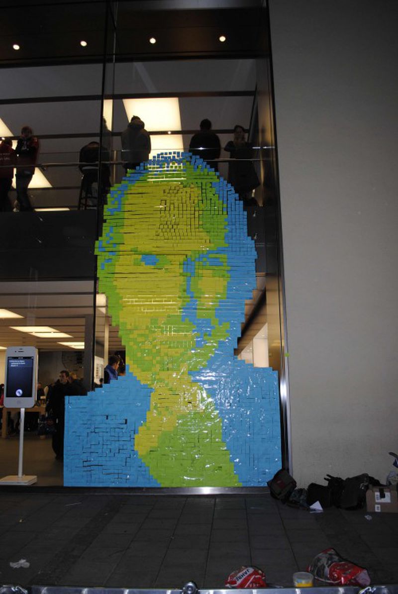 Impressive Steve Jobs Tribute Made Out of 4001 Post-it Notes - MacRumors