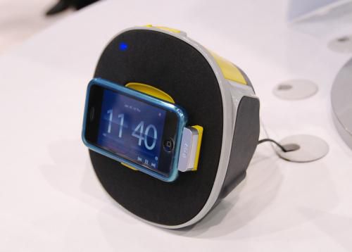 CES 2010: iLuv and Mophie with App Integrated Accessories - MacRumors