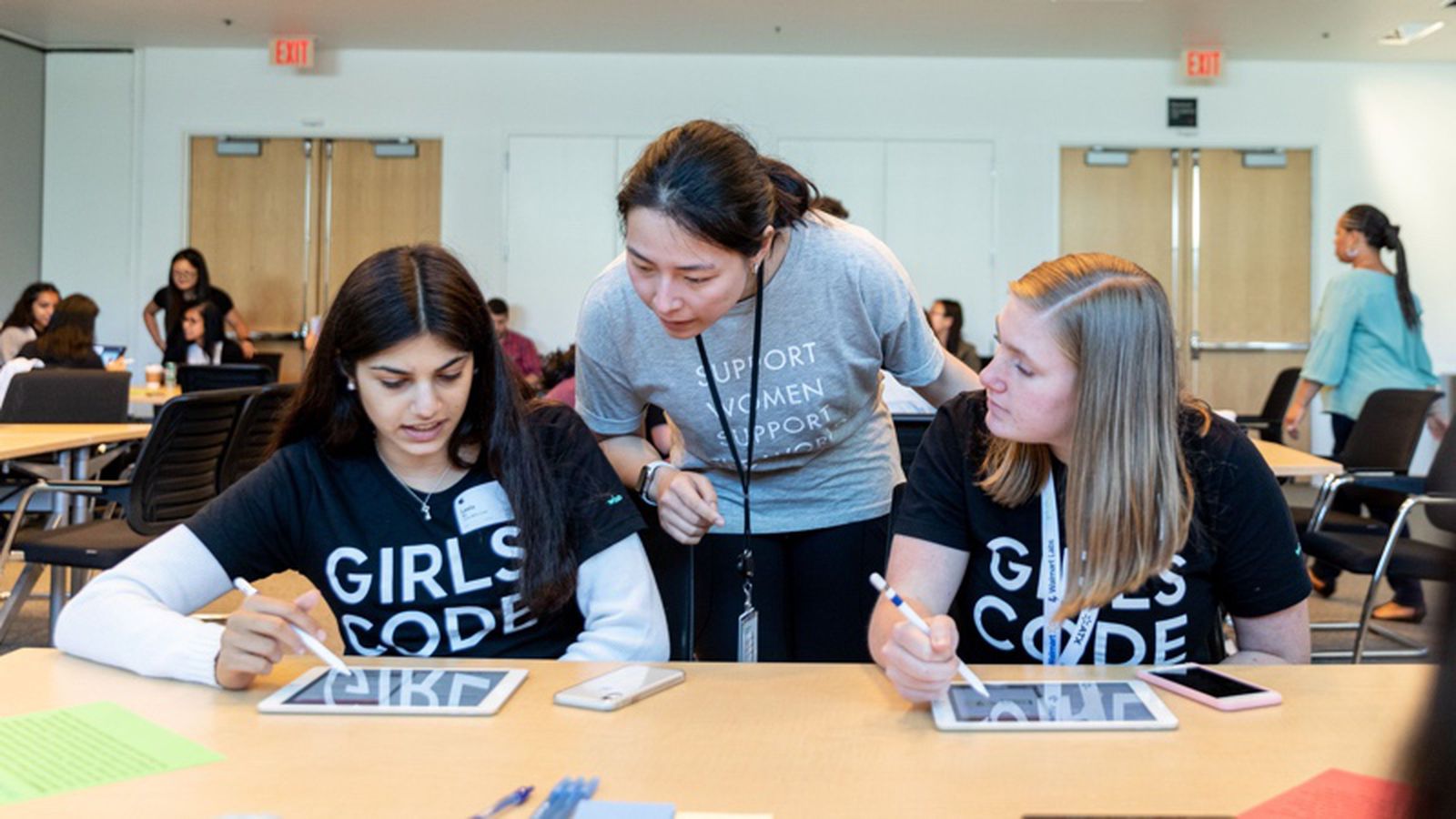'Girls Who Code' Non-Profit Announces New Swift Curriculum Option ...