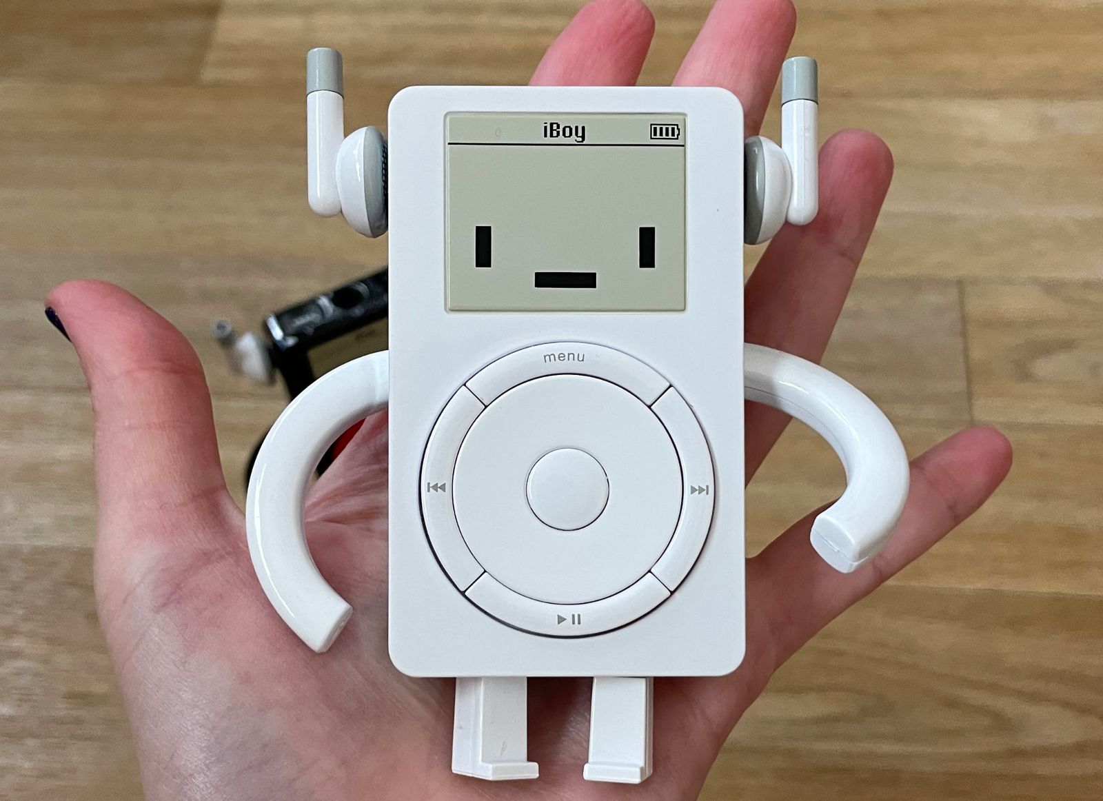 iBoy Review - MacRumors