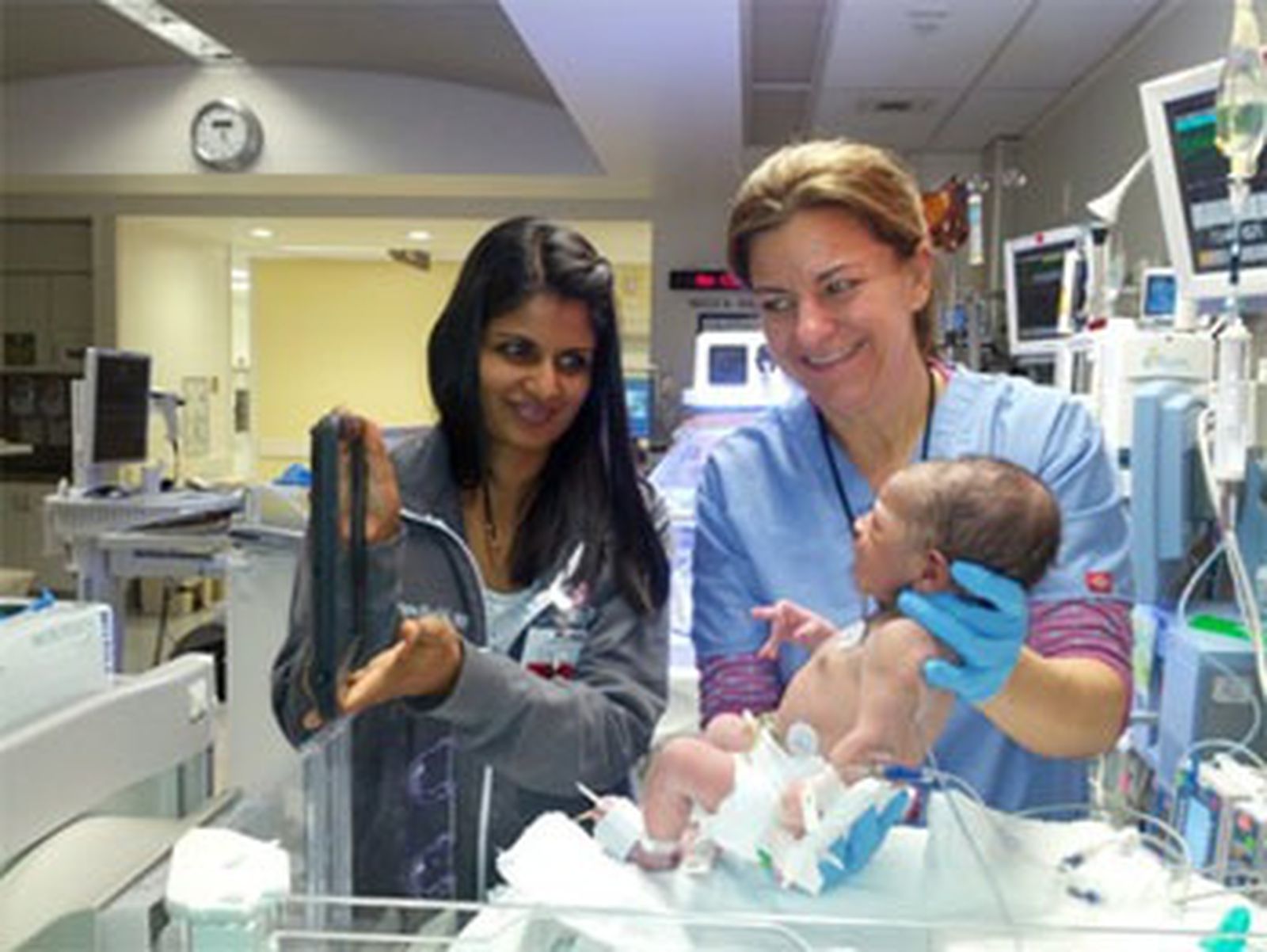 Hospital Uses iPads to Connect Mothers With Newborn Babies - MacRumors