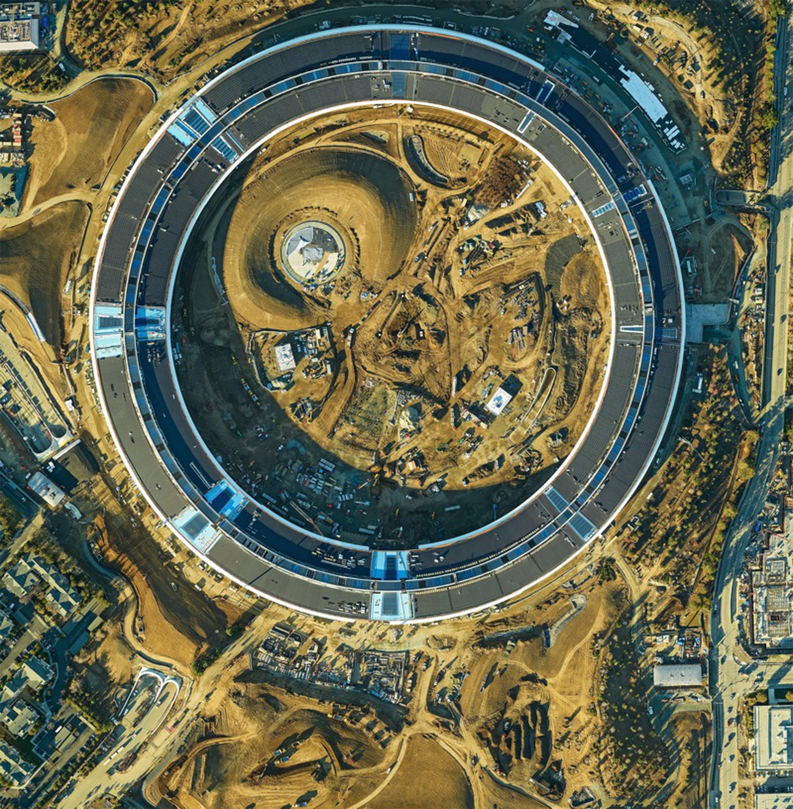 Here's a Detailed Aerial Photograph of Apple Campus 2 - MacRumors