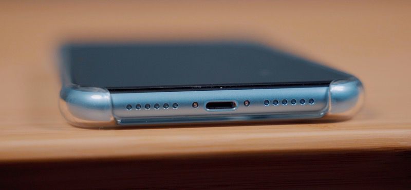 Hands-On With the iPhone XR Clear Case From Apple - MacRumors