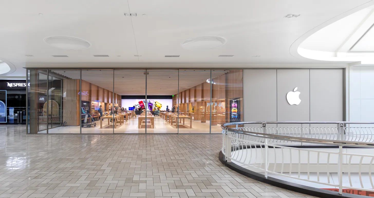 Apple's Redesigned and Relocated Tysons Corner Store Opens Today ...