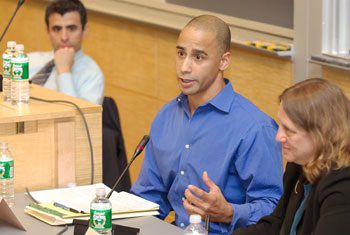 Apple Hires Key Digital Music Industry Legal Executive - MacRumors