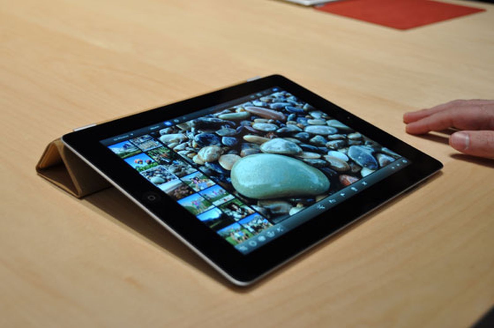 New iPad Demand is 'Off the Charts' with Initial Pre-Order Batch Sold ...