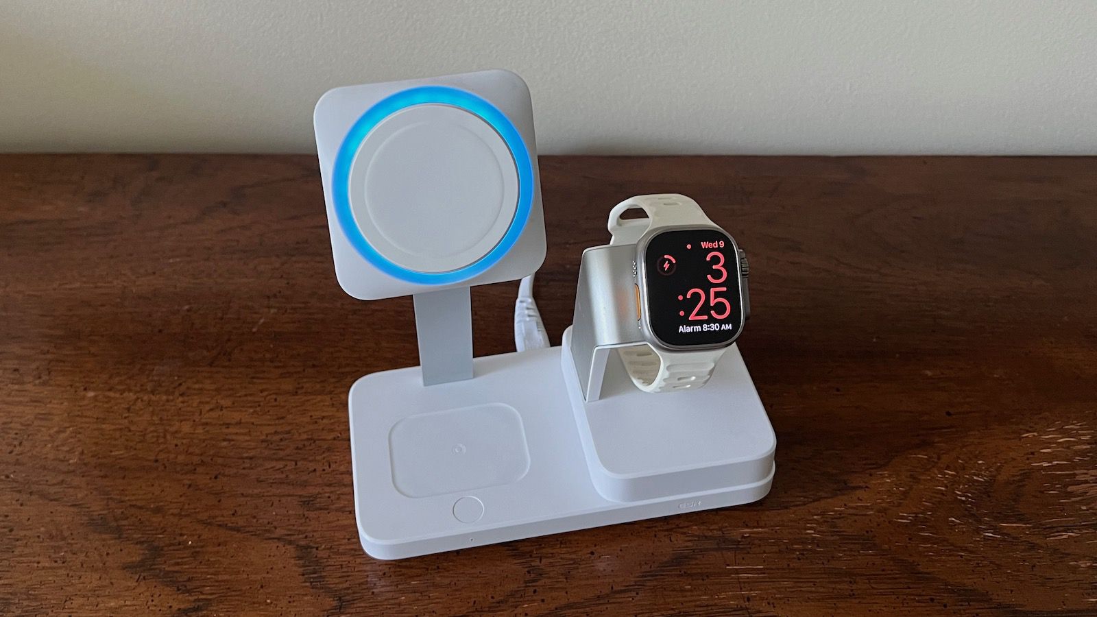 ESR 100W 6-in-1 Charging Station Review - MacRumors