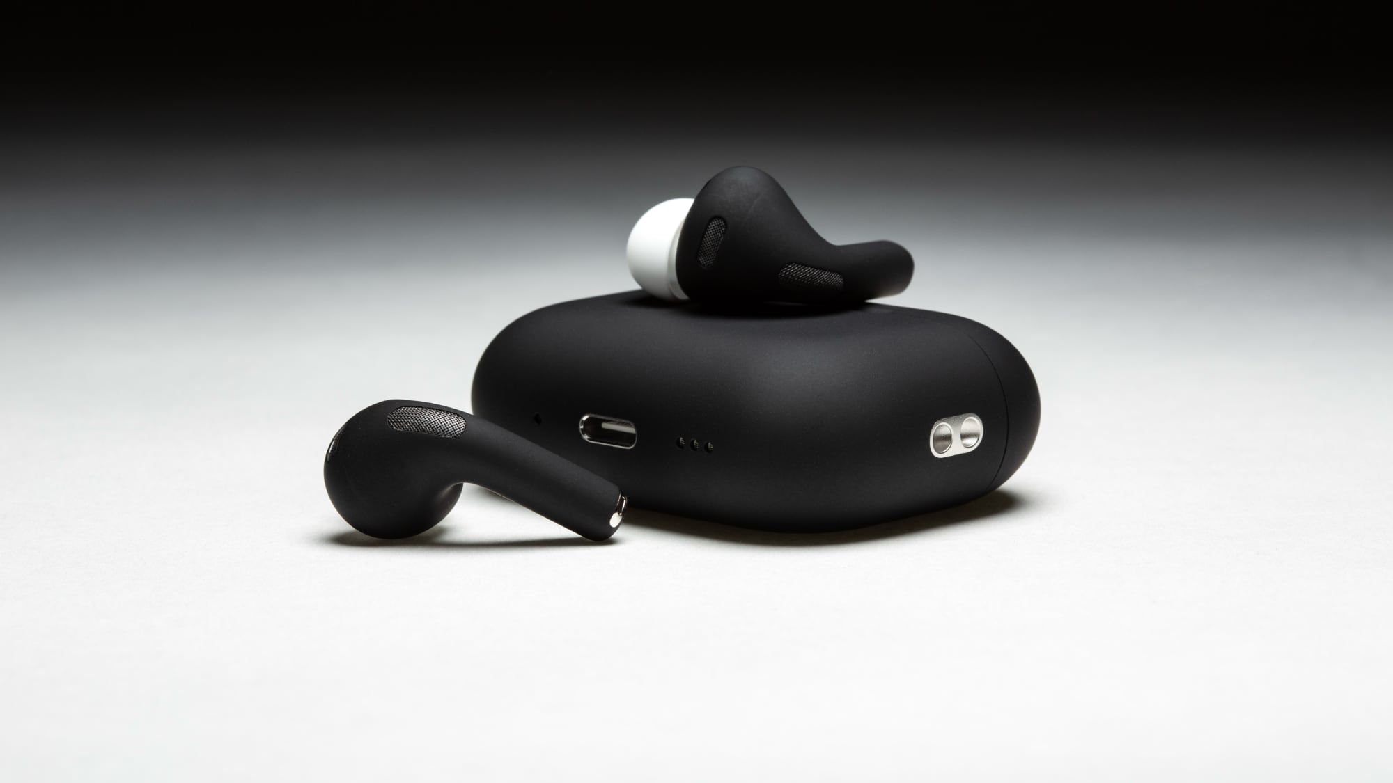 MacRumors Giveaway: Win Custom-Colored AirPods Pro 3 From ColorWare ...