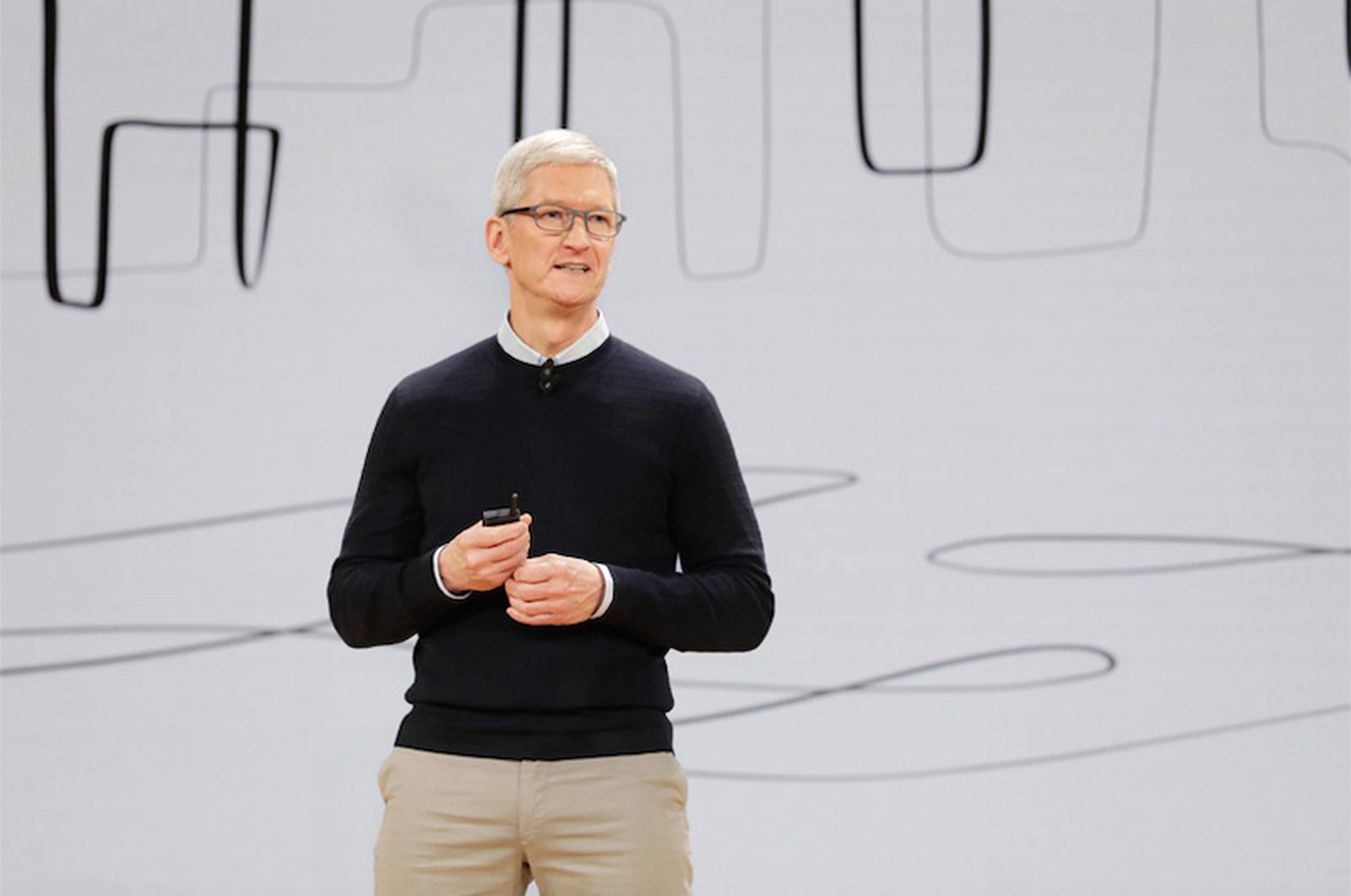 Tim Cook Urges U.S. Congress to Pass Comprehensive Federal Privacy ...