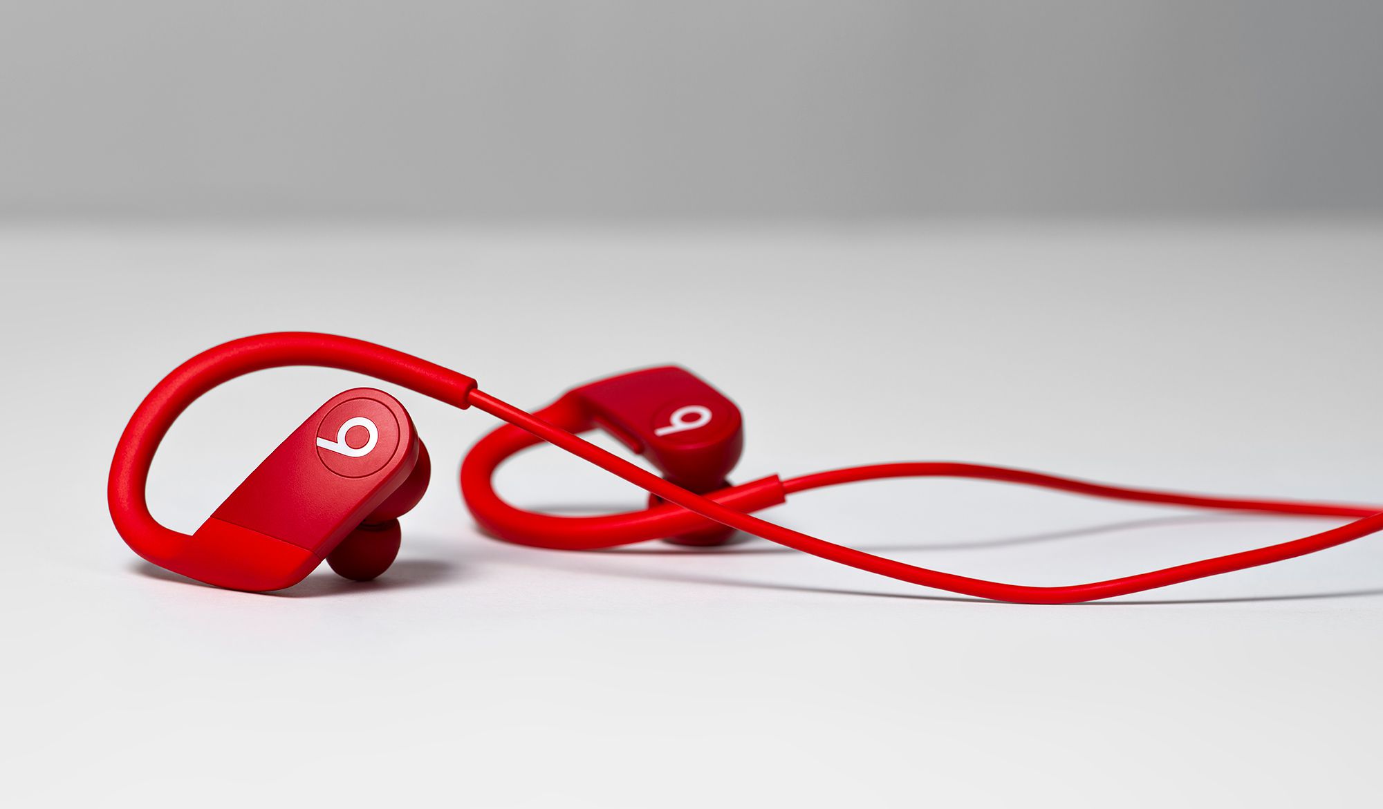Apple Announces Updated Powerbeats Earbuds With H1 Chip, 15-Hour ...