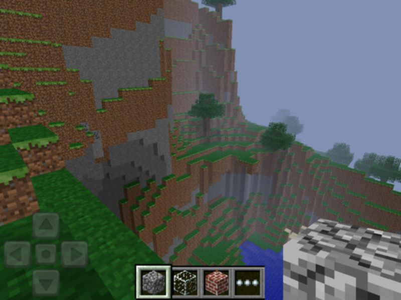 Minecraft Pocket Edition for iPad and iPhone Goes Live Worldwide ...