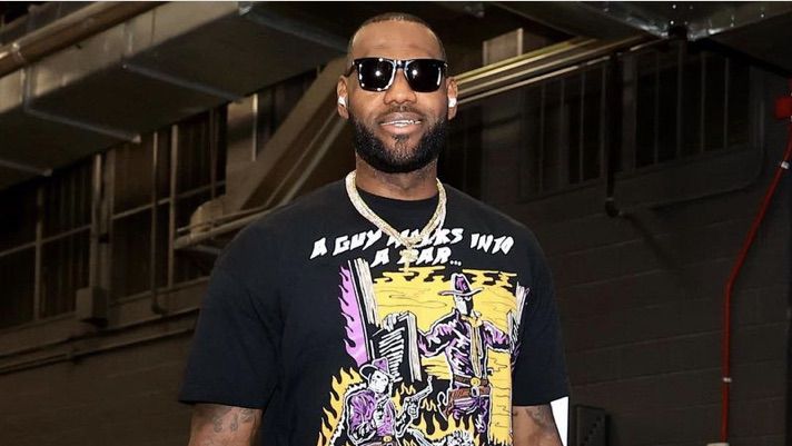 LeBron James Spotted Wearing Unreleased Beats Studio Buds - MacRumors
