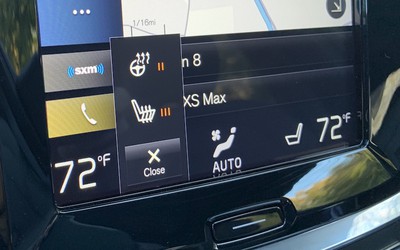 Review: Volvo's 2019 S60 Sedan Offers a Striking Sensus Infotainment ...