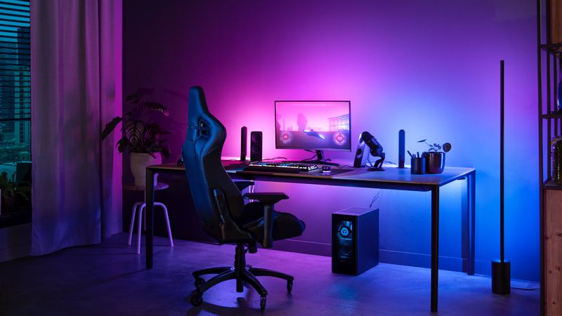 Philips Hue Line Gains New 'Lightguide' Bulbs - MacRumors
