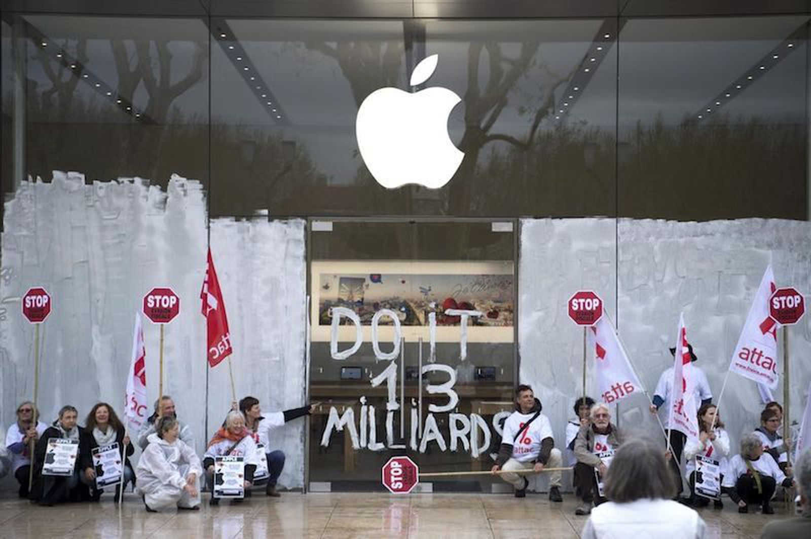 Apple Denied Request to Ban Tax Protestors From Its Stores in France ...