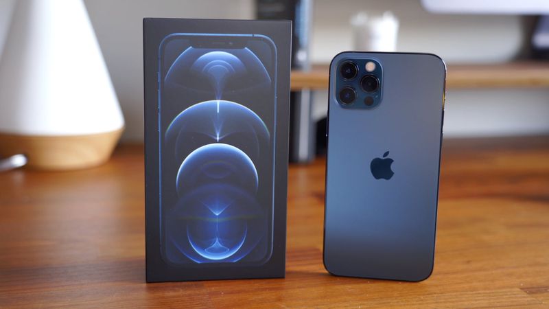 Hands-On With the New iPhone 12 Pro - MacRumors