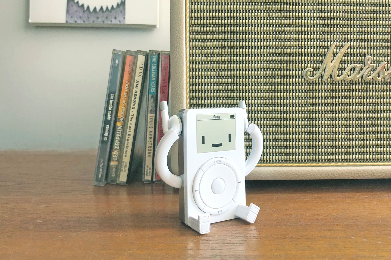 Classicbot Debuts New 'iBoy' Retro iPod Toy - MacRumors