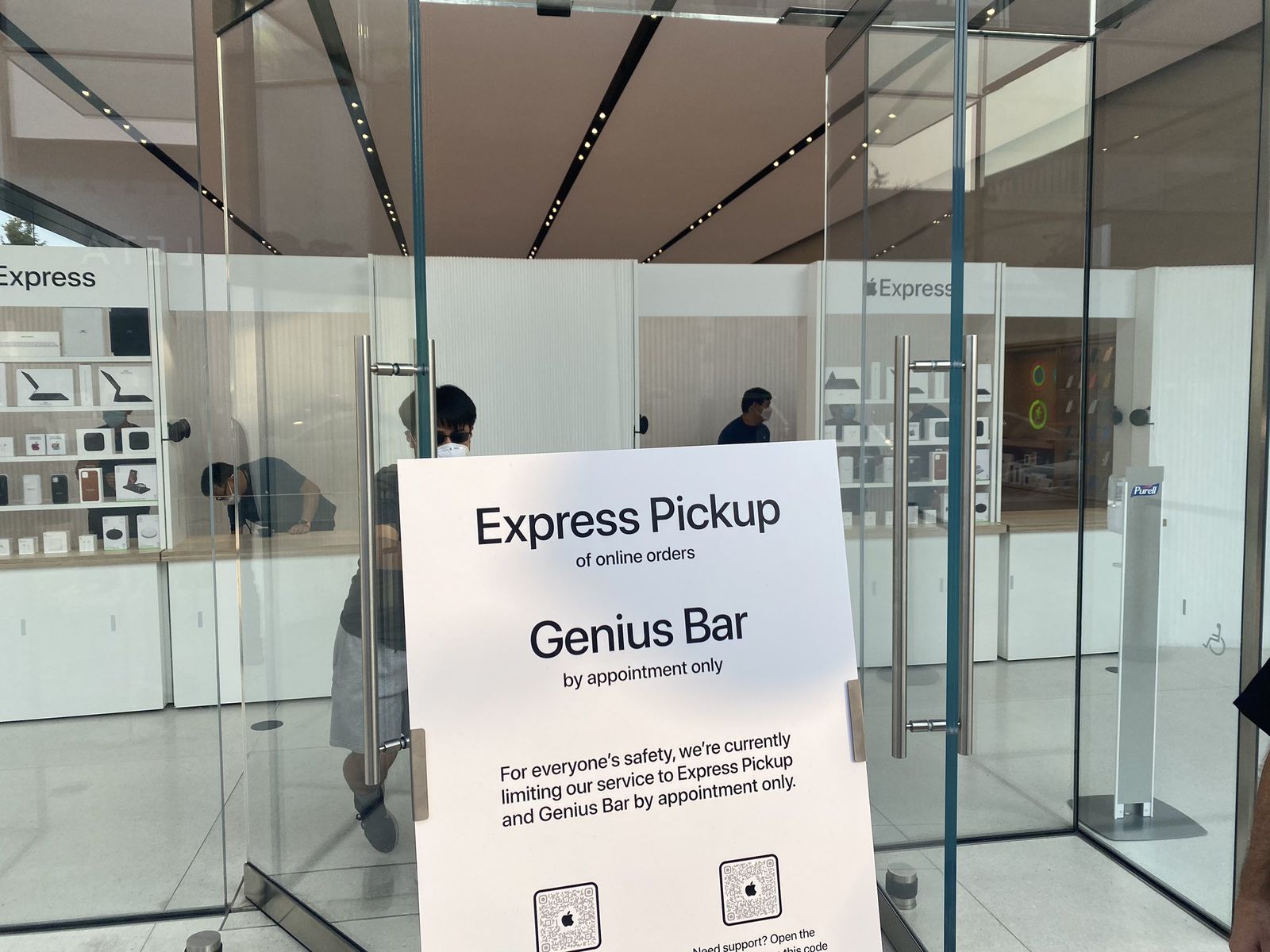 Apple Trials Express Retail Store Format for Genius Bar Appointments ...