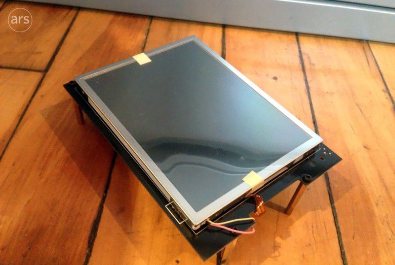 Early 2005 iPhone Prototype Looked More Like a Thick iPad Mini - MacRumors