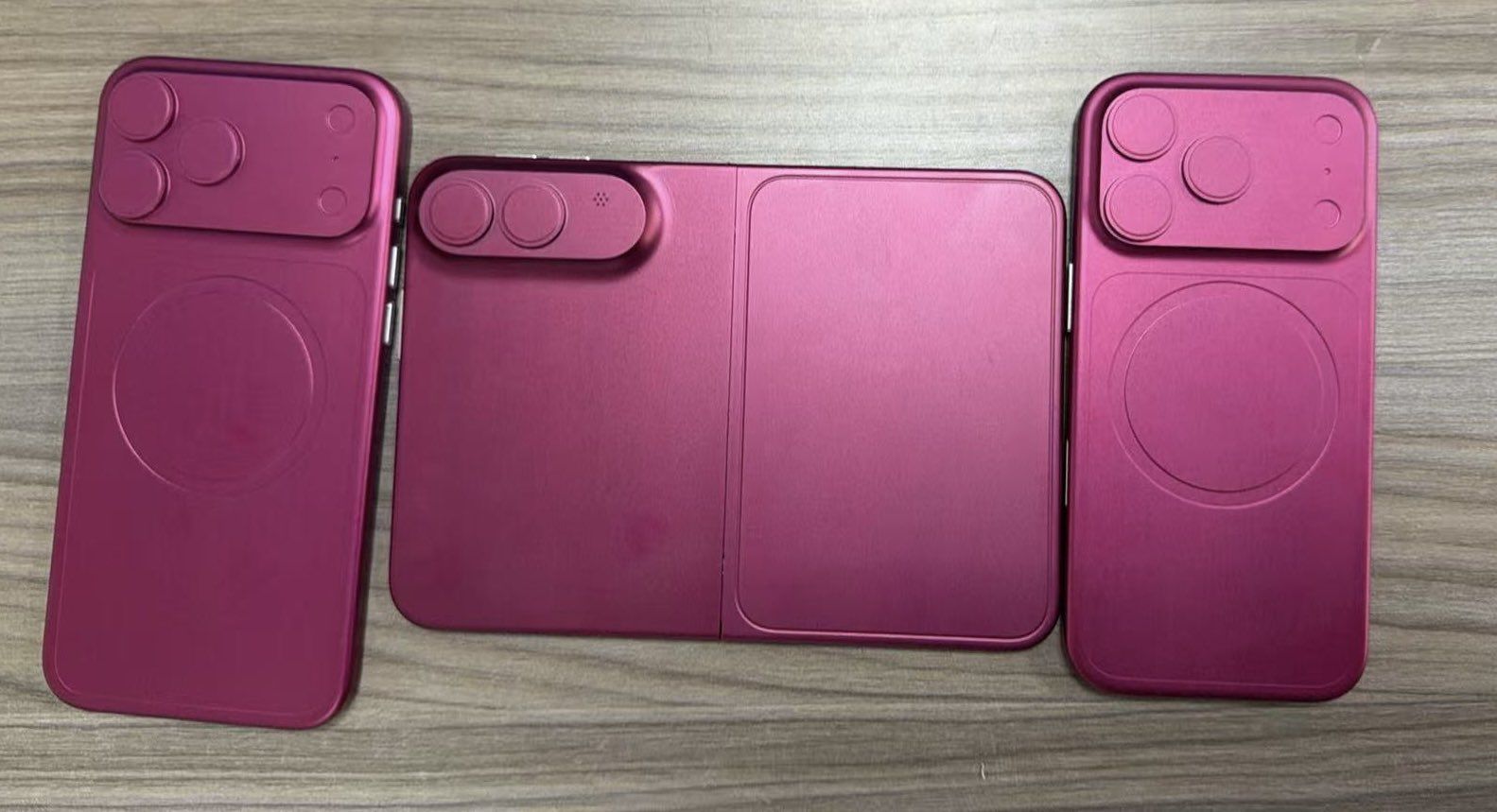 Foldable iPhone Design Revealed in Images of Dummy Models - MacRumors