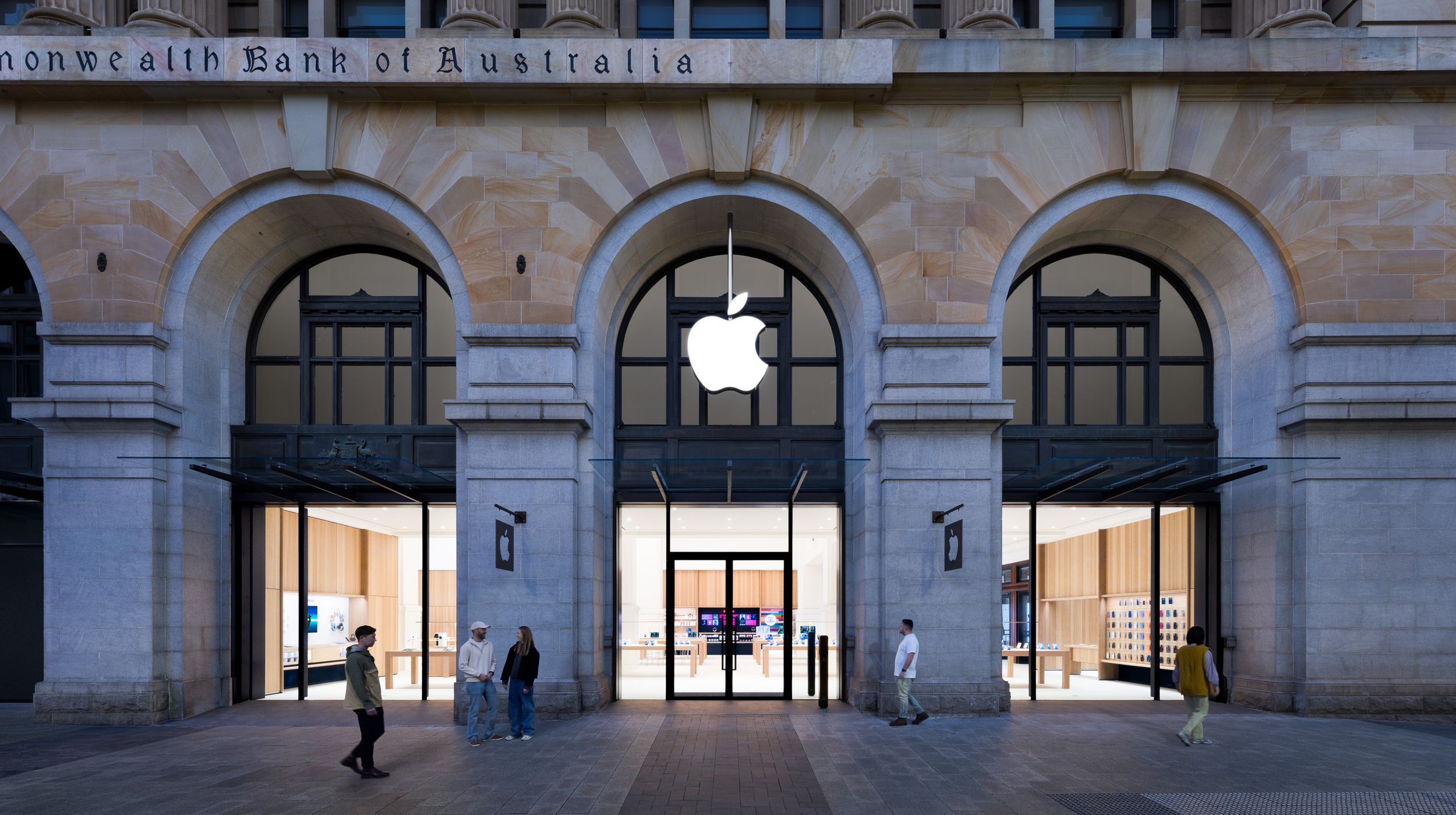 New Apple Store in Australia Now Open Inside a Historic Bank Building ...