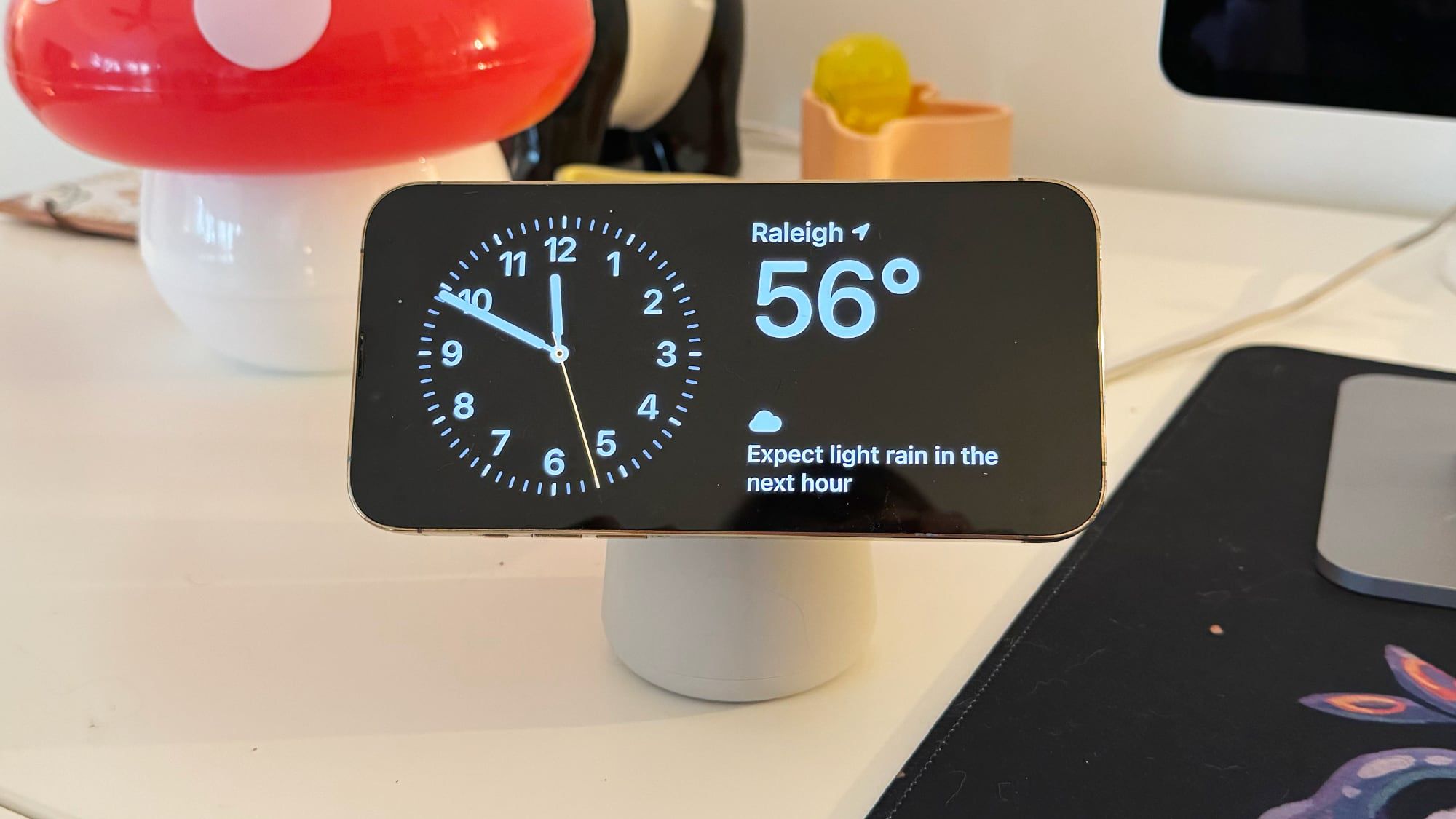 BoostCharge Pro 2-in-1 Wireless Charging Dock With MagSafe Review ...