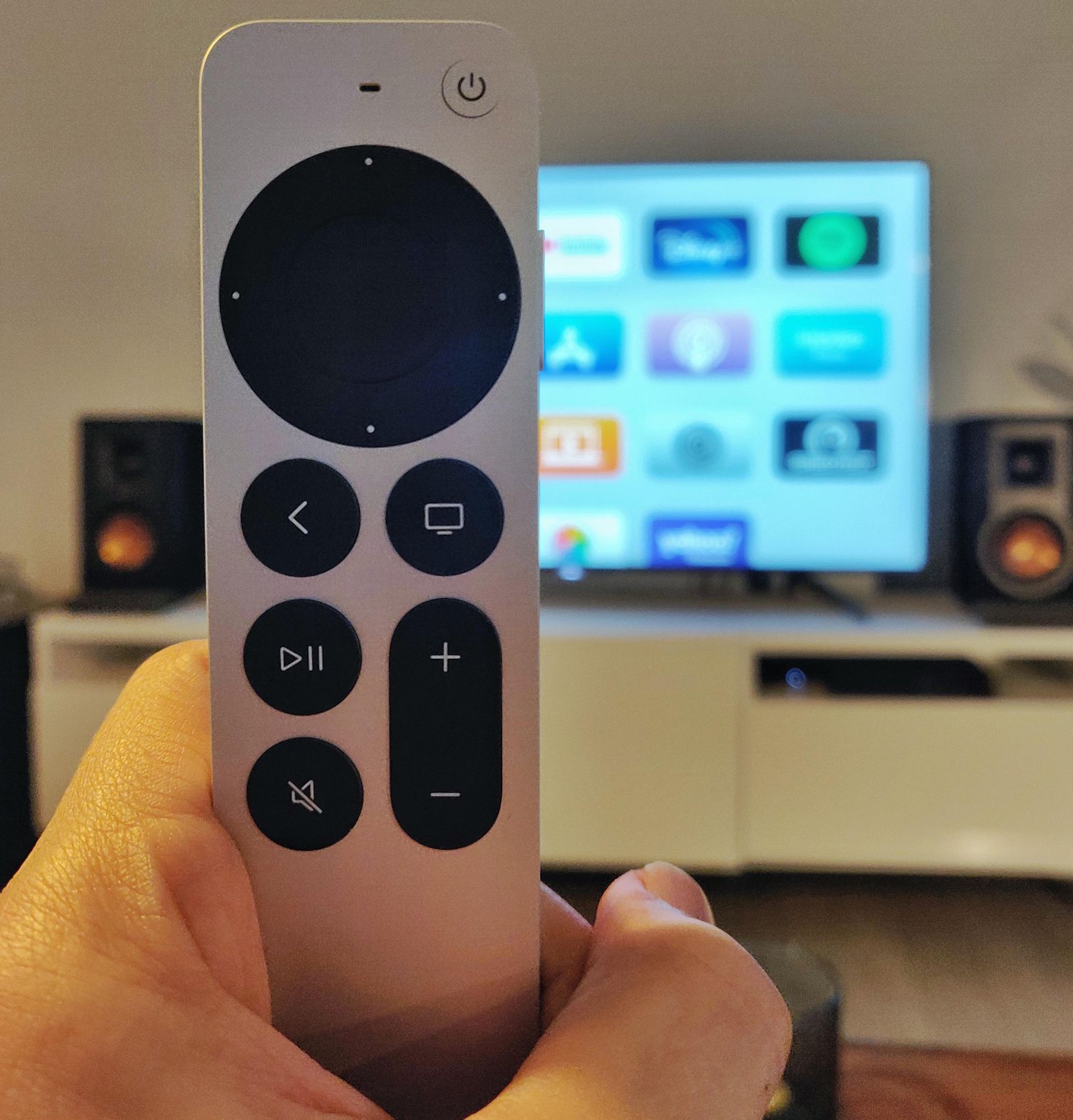 Apple TV 4K and Siri Remote Arrive Early for Lucky Customer - MacRumors