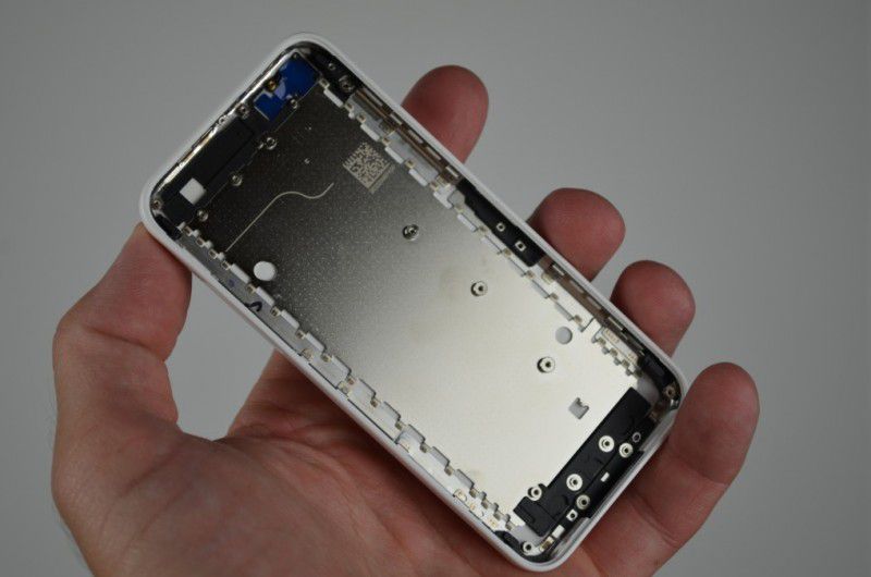 New High-Resolution Photos of Low-Cost iPhone Rear Shell Surface ...